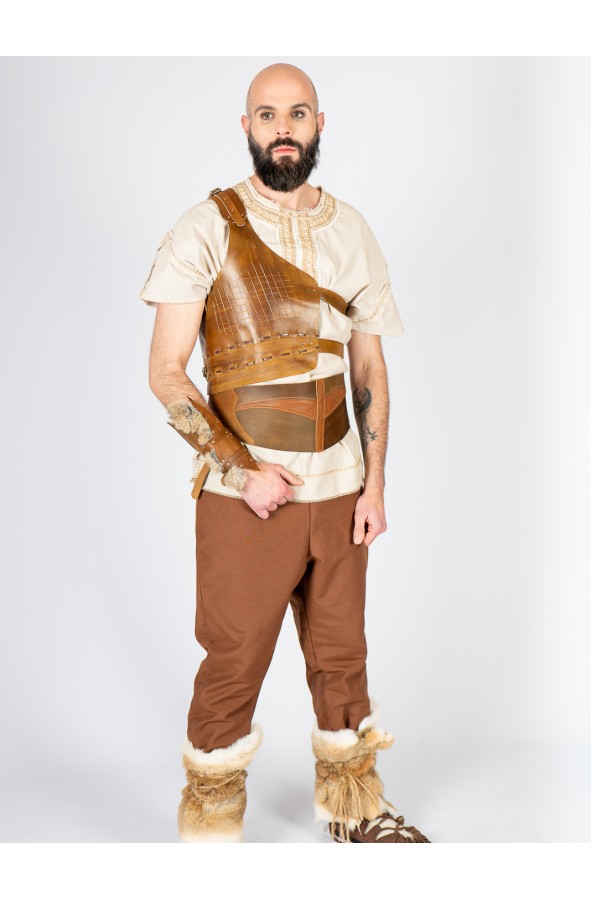 Aged Leather Half-Chest Armor – Yutecrea